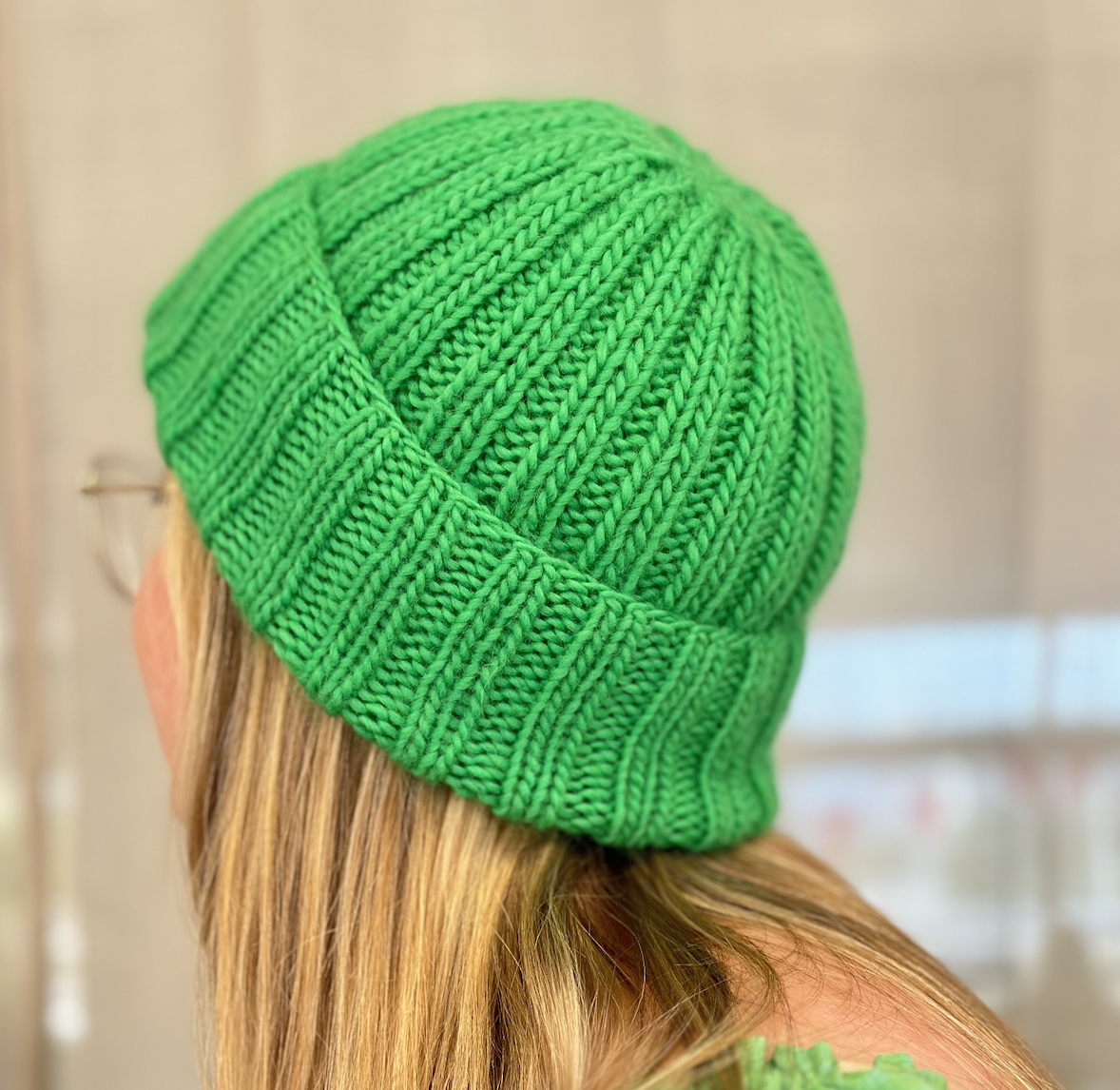 Gratis strikkeoppskrift på chunky lue